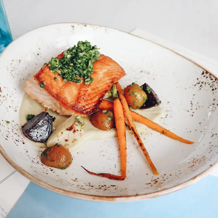 Crown Landing at Loews Coronado Bay Resort Restaurant - Updated 2023 ...