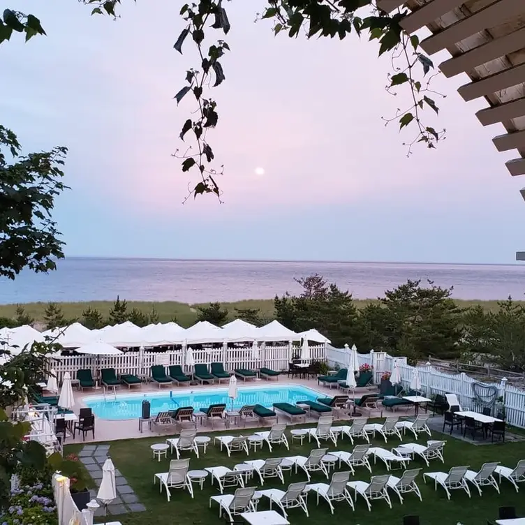 Restaurante The Summer House Beachside Bistro - Siasconset, , MA ...