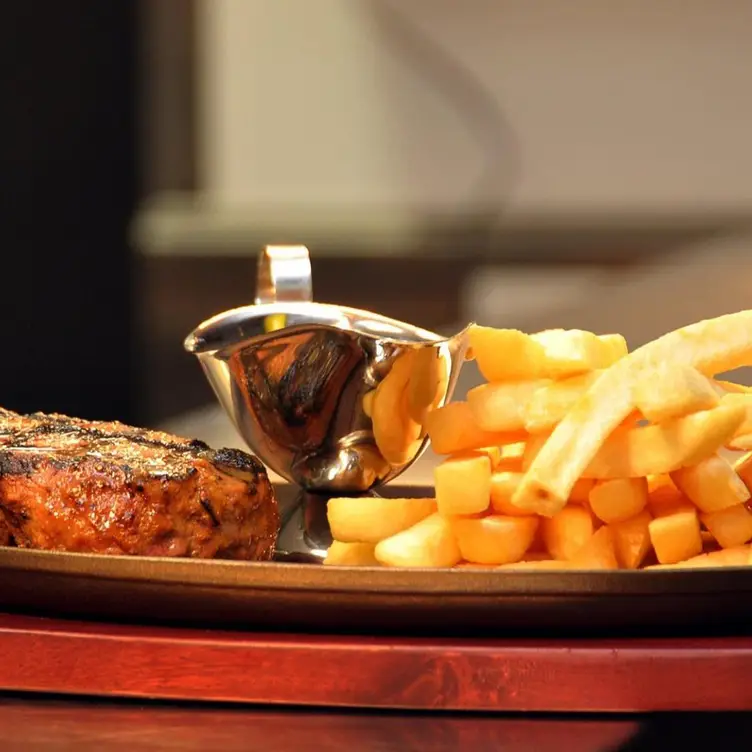 Restaurante Squires Loft - Albert Park - Melbourne, , VIC | OpenTable