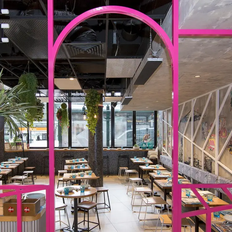 Thai Riffic On Street - Greenwood Plaza Restaurant - Sydney, NSW | Book ...