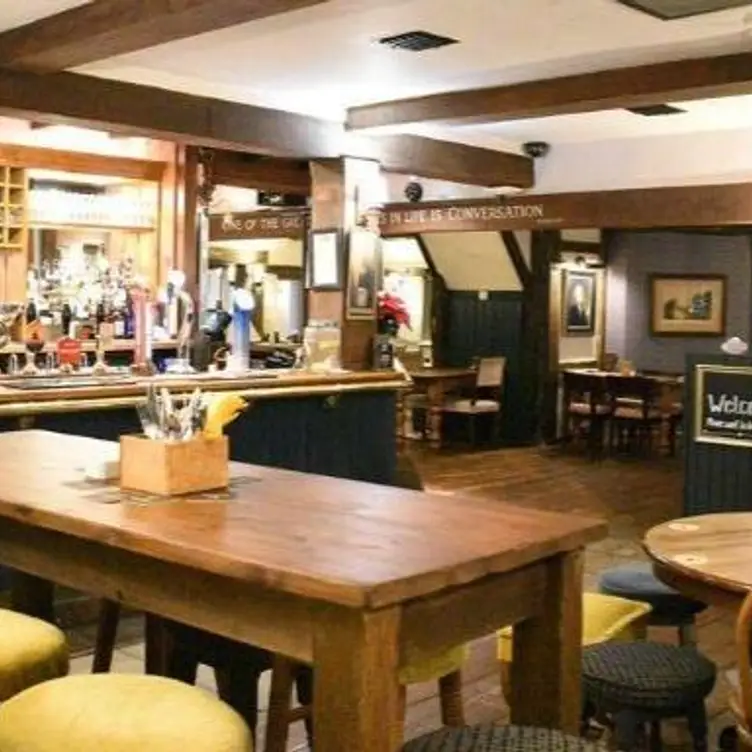 The Old Thatch Restaurant - Wimborne, ENG | OpenTable