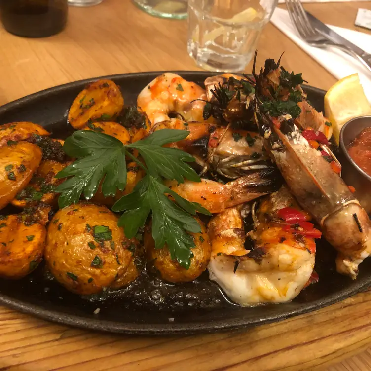 Restaurante The Italian Club Fish Restaurant - Liverpool, Merseyside ...