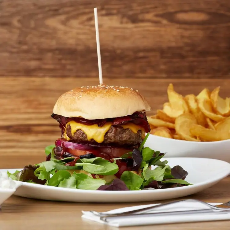Restaurante Cheeseburger Eddy - Cologne, , NW | OpenTable