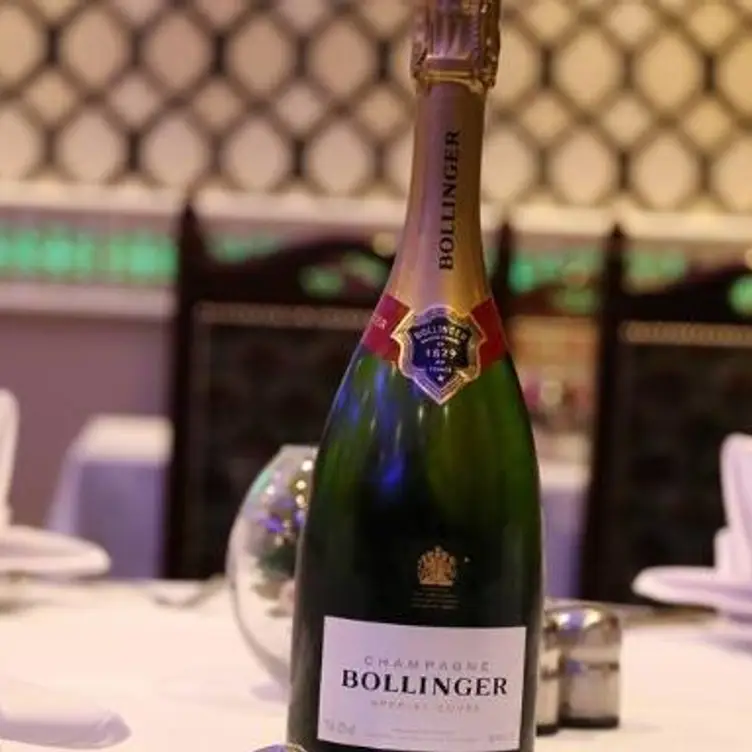 Magna Tandoori Restaurant - Updated 2025, Indian Restaurant in Bognor ...