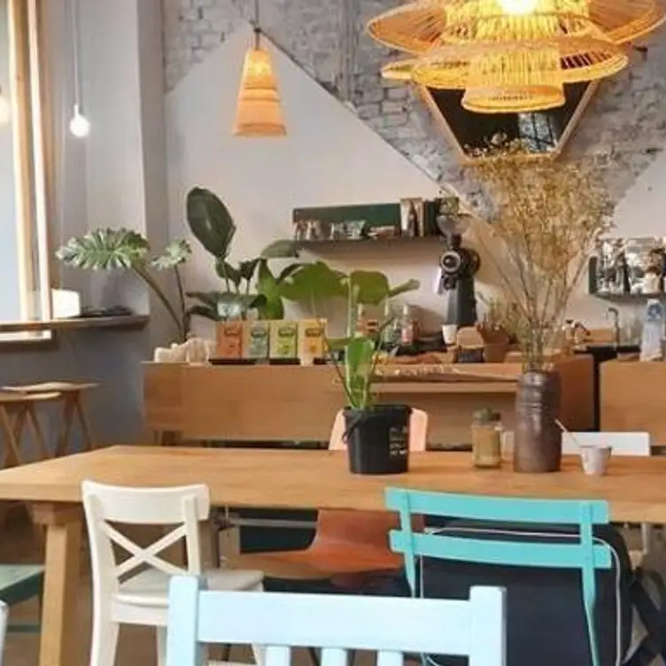 Maison Han Restaurant - Berlin, BE | OpenTable