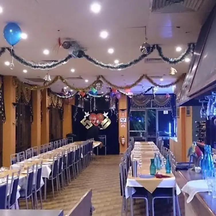 Restaurante Riverside Indian Restaurant - Sydney, , NSW | OpenTable