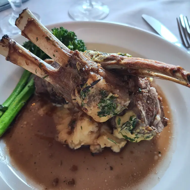 Bistro 11 Restaurant - Hagerstown, MD | Book on OpenTable