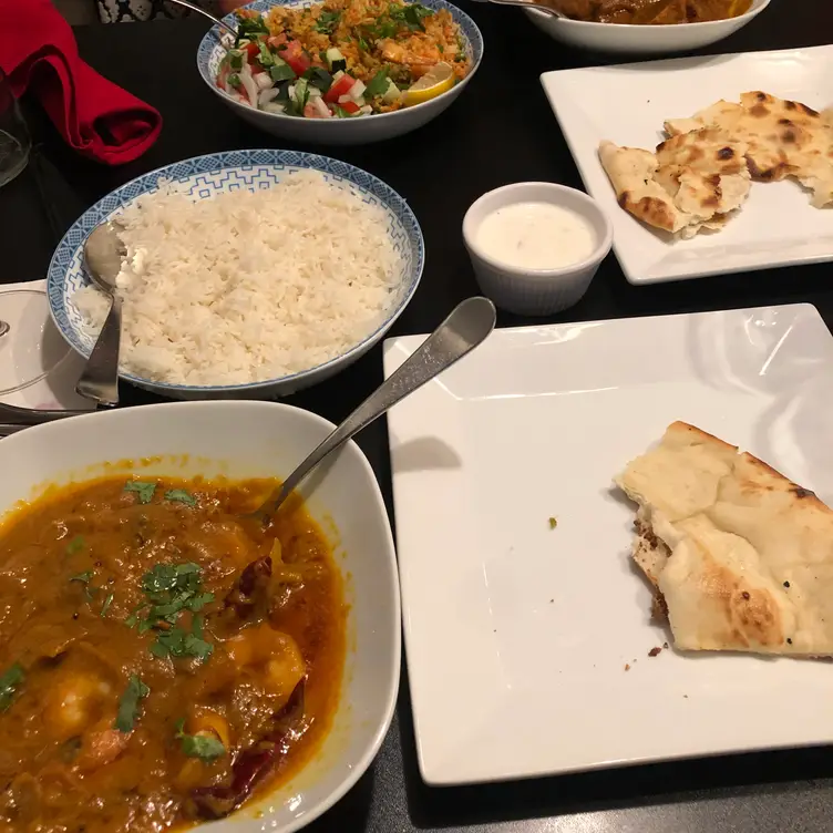 Restaurante Le Mirch - Washington, , DC | OpenTable