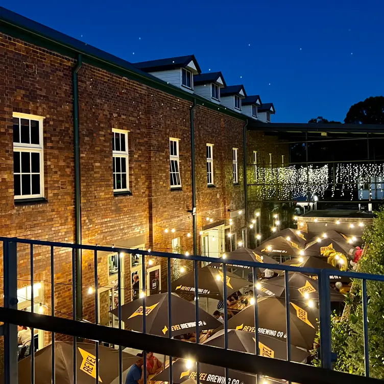 Restaurante Revel Brewing Co. Rivermakers - Morningside, , AU-QLD ...