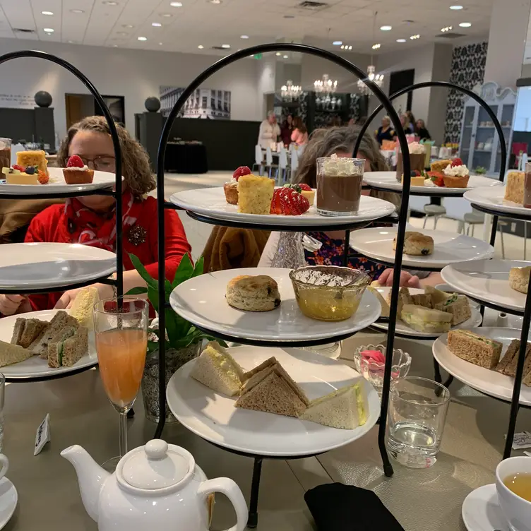 Restaurante Tilly's Tea Room - Indianapolis, , IN | OpenTable