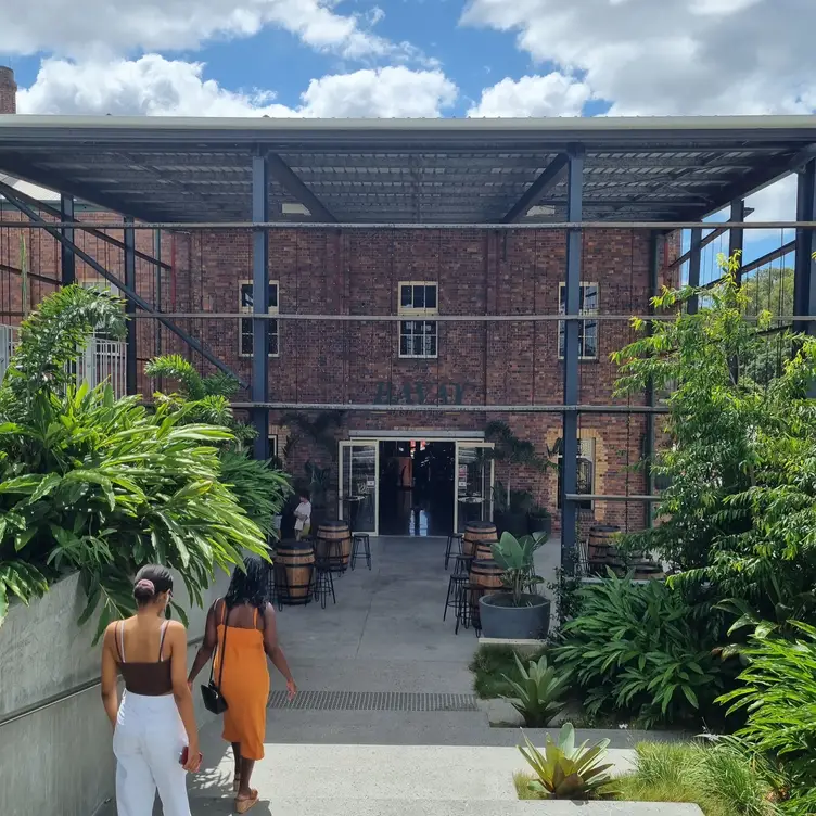 Restaurante Revel Brewing Co. Rivermakers - Morningside, , AU-QLD ...