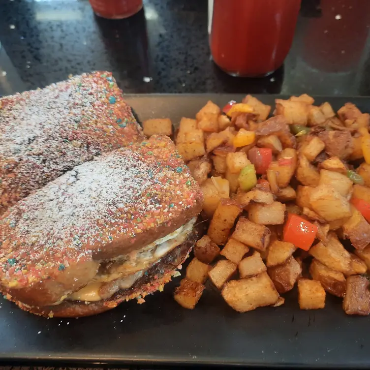 Restaurante Wi Jammin Cafe- Inglewood - Inglewood, CA | OpenTable