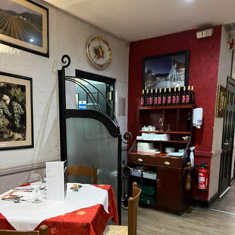Giuliano's Union Place Restaurant - Edinburgh, | OpenTable