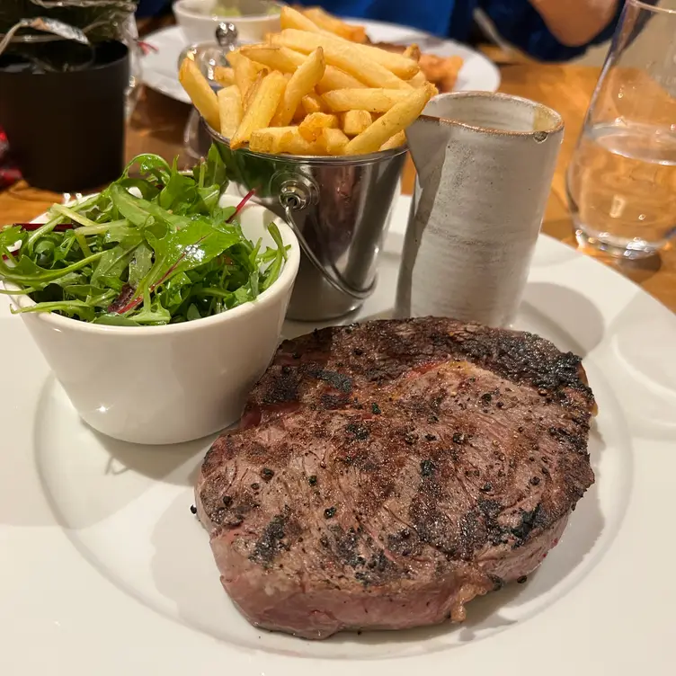 Restaurante The Bell at Ramsbury - Ramsbury, | OpenTable