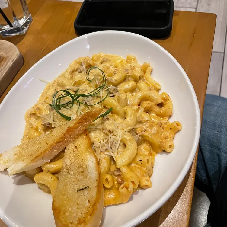 Hop Social Grill Restaurant - Updated 2023 | Book your table now