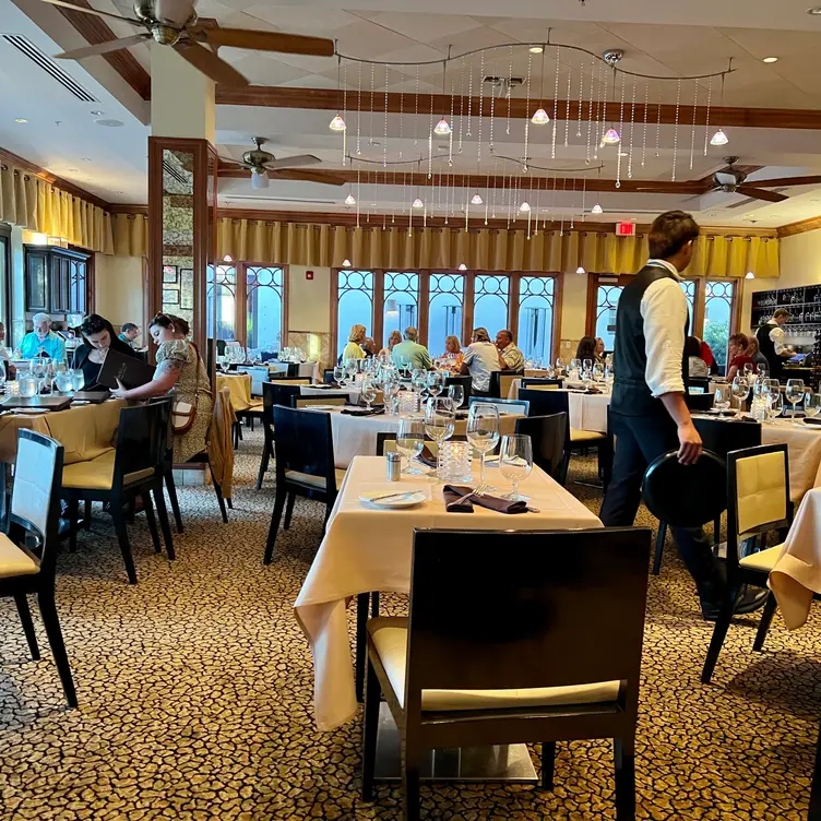 Alberto's on Fifth Restaurant - Naples, FL | OpenTable