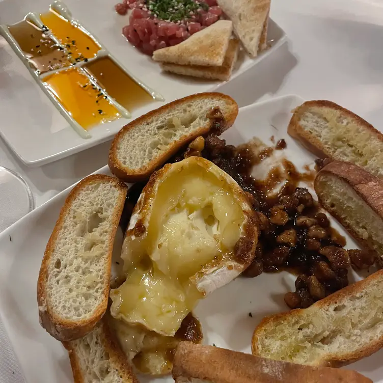 529 Wellington Restaurant - Winnipeg, MB | OpenTable