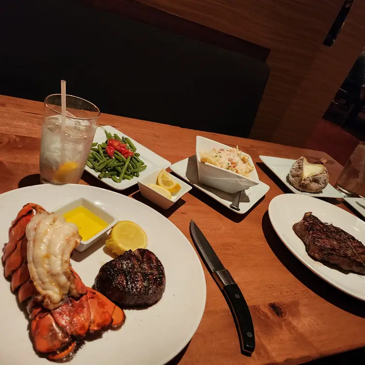 Restaurante Woodfire Grille - Mulvane, , KS | OpenTable