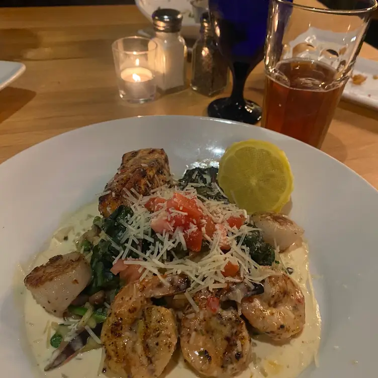 Bonfyre American Grille Restaurant - Updated 2023 | Book your table now