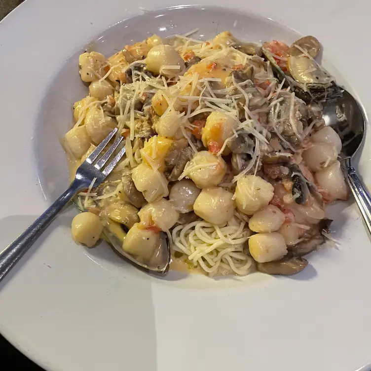 The 220 Café Restaurant - Statesville, NC | OpenTable