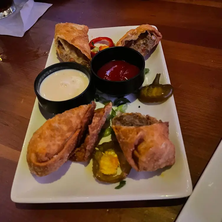 Redstone American Grill - Burlington Restaurant - Burlington, MA ...