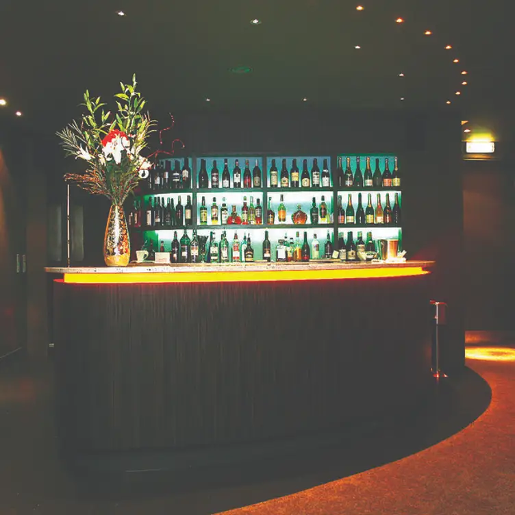 Anoki Restaurant - Nottingham - Updated 2024, Indian Restaurant in ...