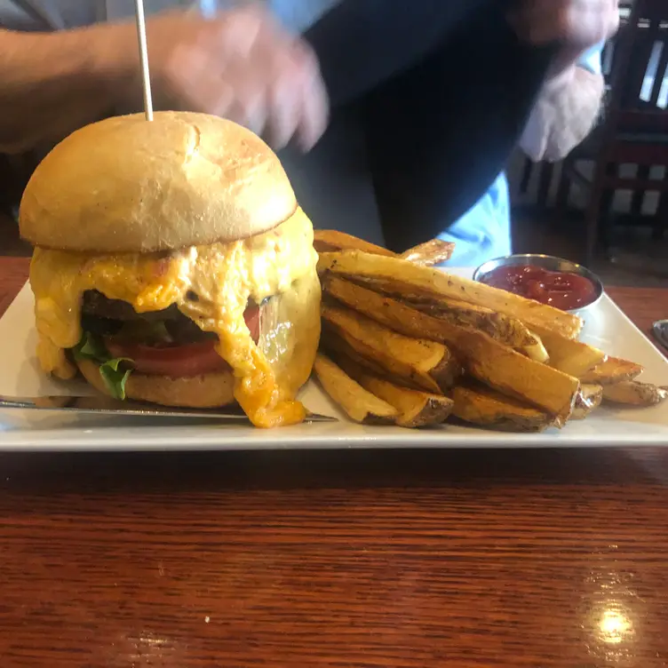 The 220 Café Restaurant - Statesville, NC | OpenTable