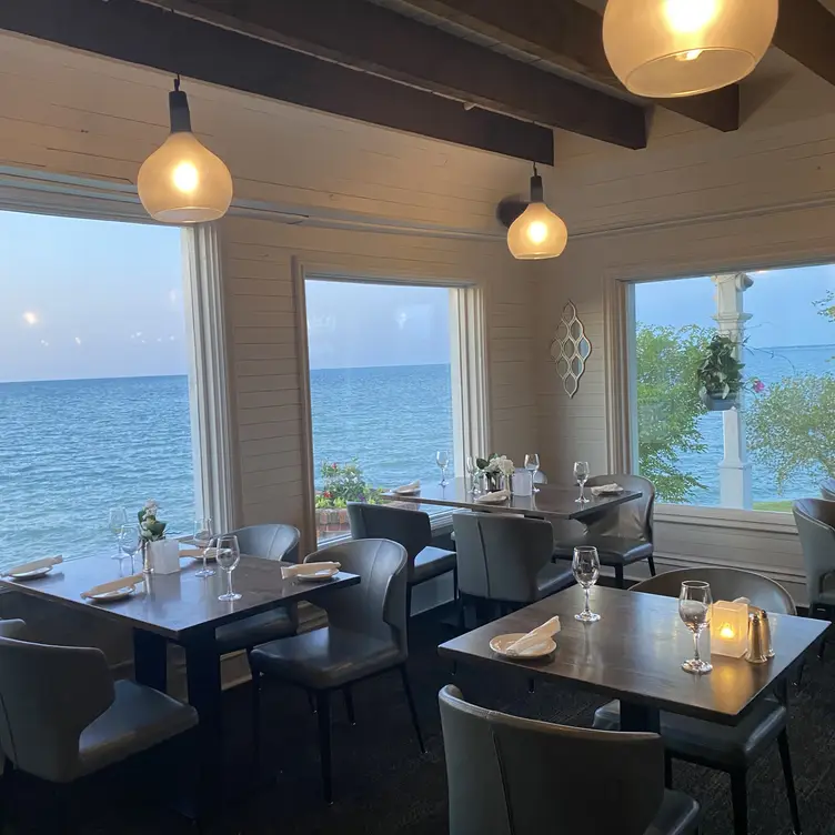 Lake House Restaurant - Vineland, ON | OpenTable