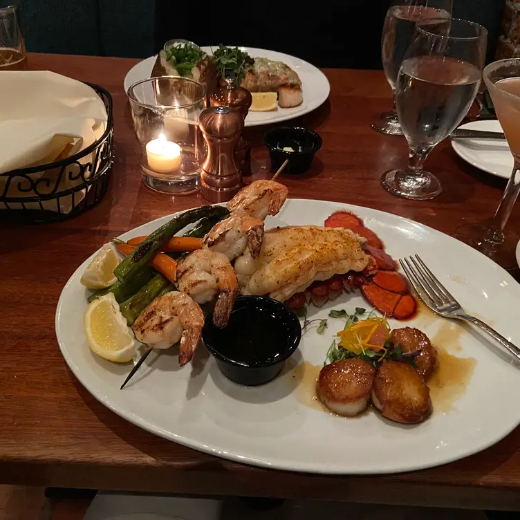 The Brickhouse - Redmond Restaurant - Redmond, OR | OpenTable