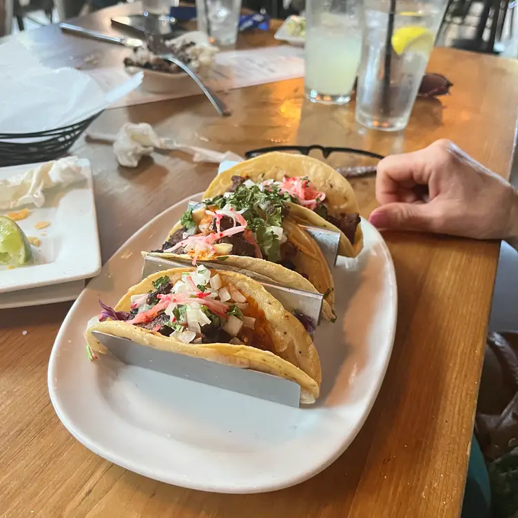 Del Pez Mexican Gastropub-Wilmington Restaurant - Wilmington, DE ...