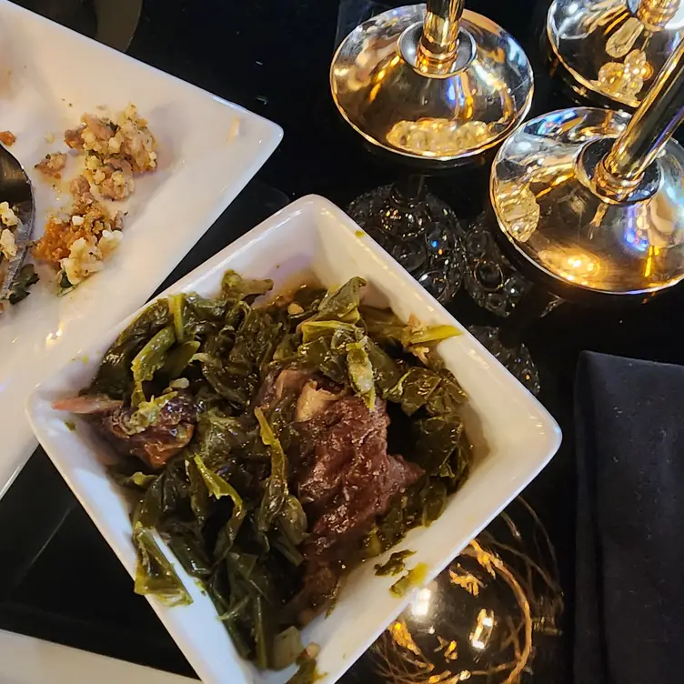 100 Grand Restaurant, Bar & Grill - Houston, TX | OpenTable