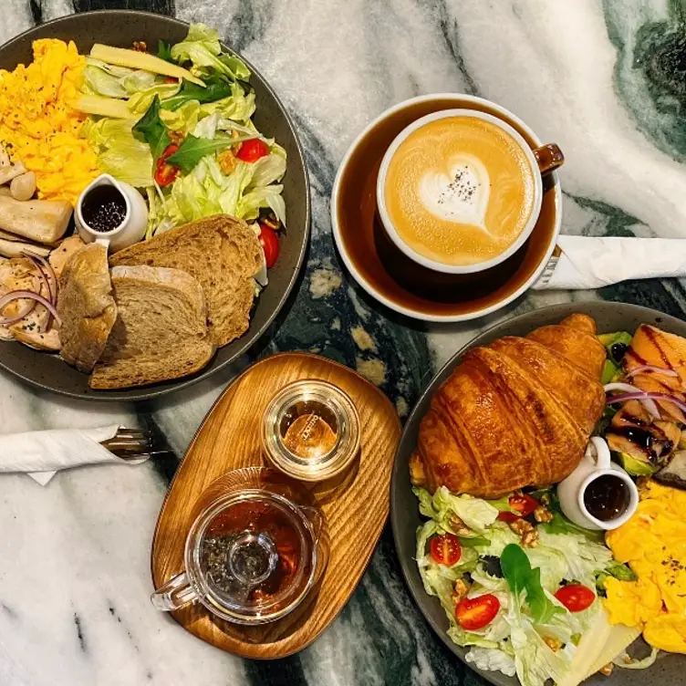 CHIT CHAT Cafe Restaurant - Taipei City, TPE | OpenTable