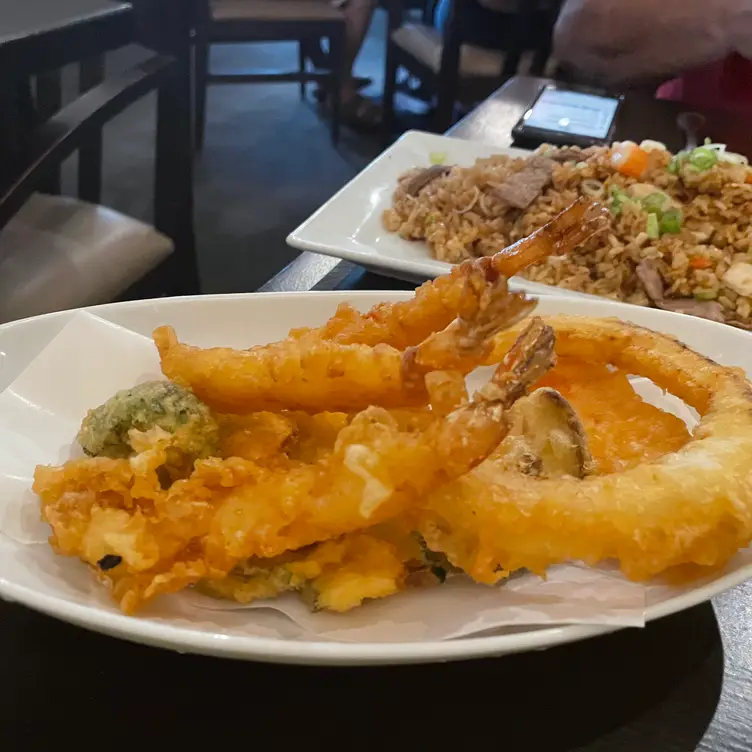 hiko-A-mon Modern Japanese Sushi Bar & Fish Market Restaurant ...