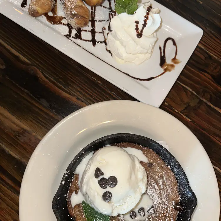 FIVE Restaurant Bistro - Edmonds, WA | OpenTable