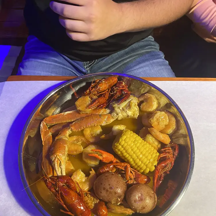 The King Claw Rome Restaurant - Rome, GA | OpenTable