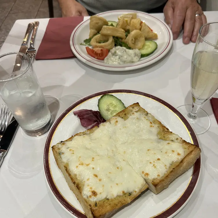 Il Cucciolo Restaurant - London, | OpenTable