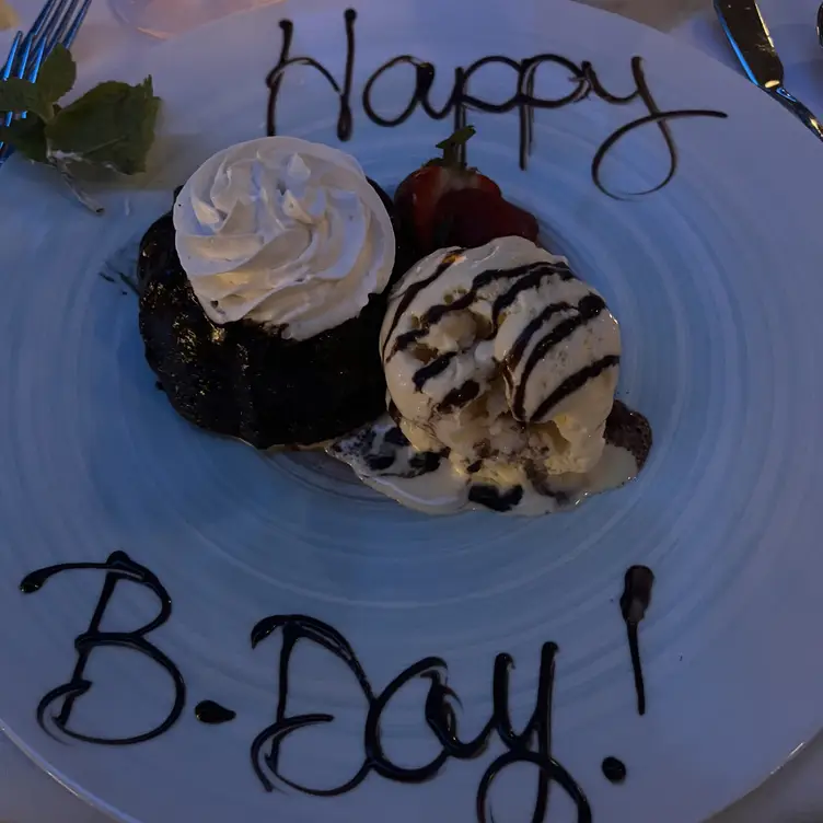 Azul - Kickapoo Lucky Eagle Casino Resort Restaurant - Eagle Pass, TX ...