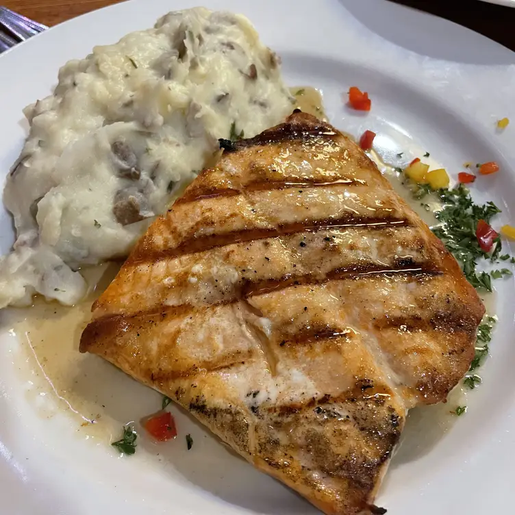 Black Rock Steakhouse Restaurant - Springfield, VT | OpenTable