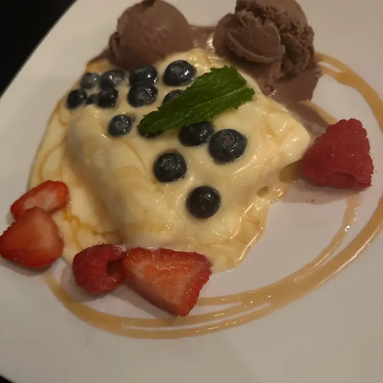 Baxters American Grille Restaurant - Bloomington, , IL | OpenTable