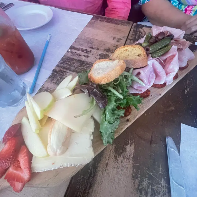 Maison Harlem Restaurant - New York, NY | OpenTable