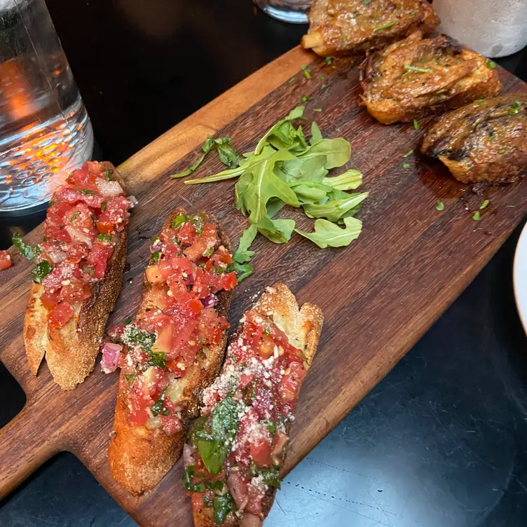 Ferro Bar & Cafe Restaurant - Toronto, ON | OpenTable