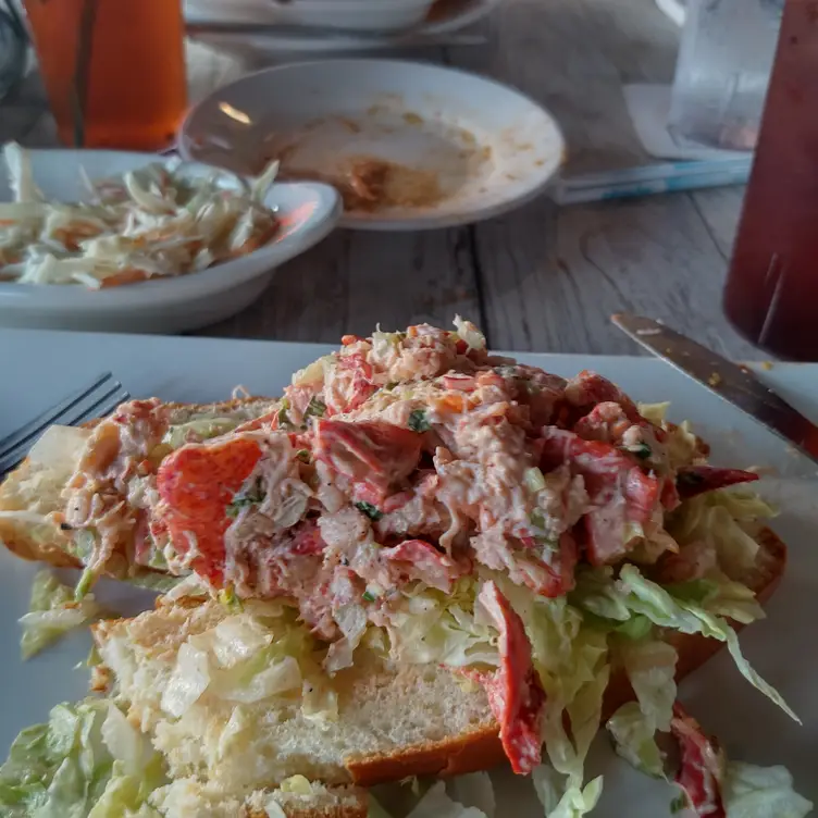 Doc Ford's Rum Bar & Grille - Bay Pines Restaurant - St. Petersburg ...