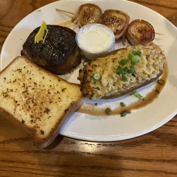 Mic Mac Bar & Grill Restaurant - Dartmouth, , NS | OpenTable