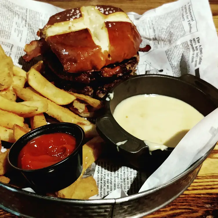 Uncommon Grill Restaurant - Watertown, CT | OpenTable