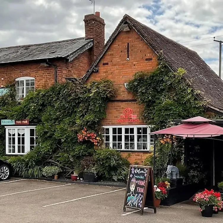 Thai Thai @ Three Horseshoes - Updated 2024, Thai Restaurant in ...