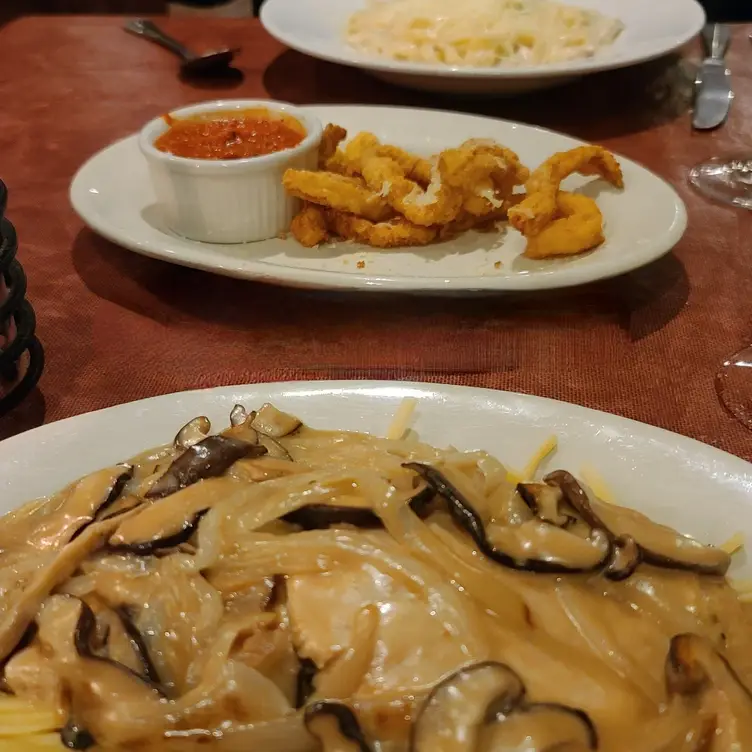 Sarento's Italian Restaurant - Wisconsin Dells, WI | OpenTable