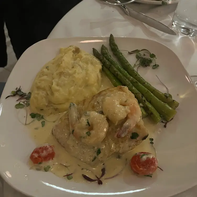 Luca West ITALIAN CUISINE Restaurant - Westlake, , OH | OpenTable