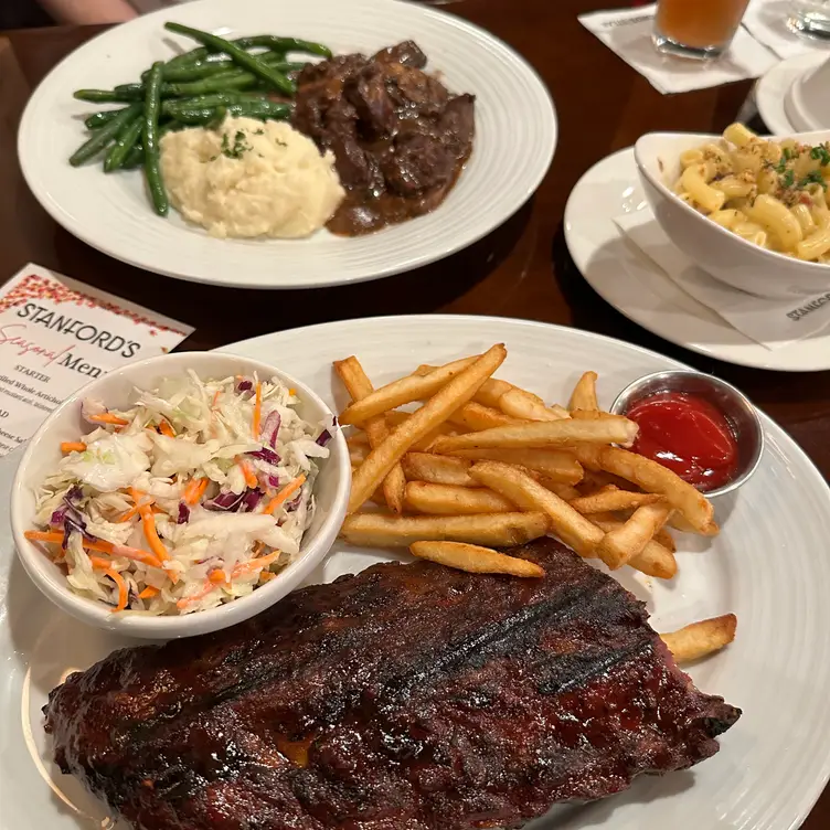 Stanford's - Tanasbourne Restaurant - Hillsboro, OR | OpenTable