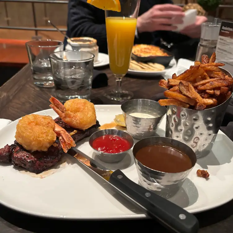 Restaurant Banco Bistro - Casino du Lac Leamy - Gatineau, , QC | OpenTable