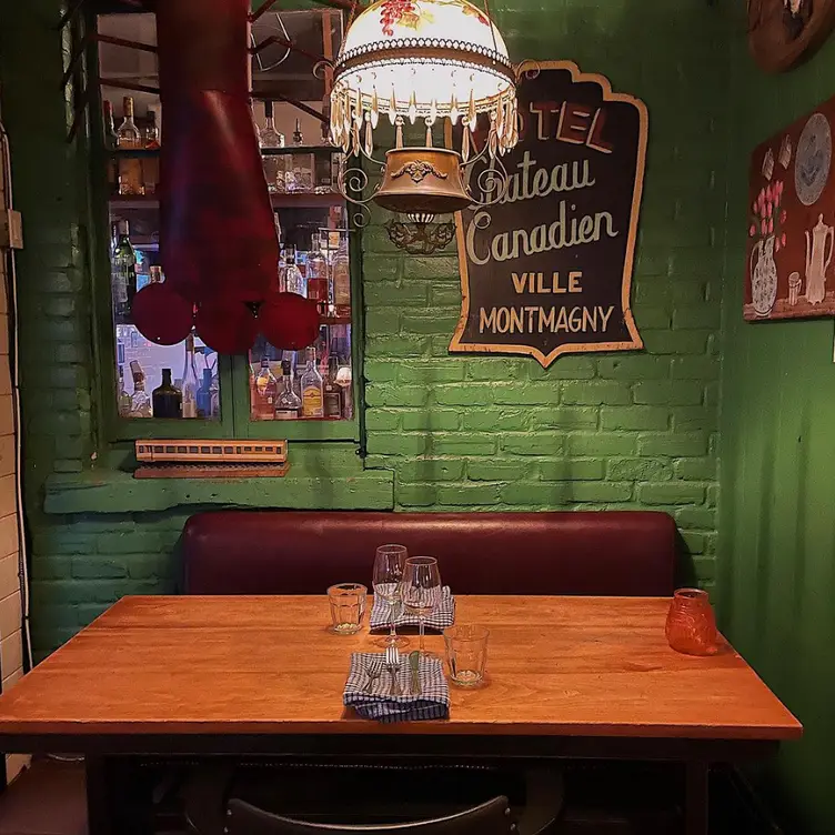 Restaurante Joe Beef (Lab System) - Montréal, QC | OpenTable